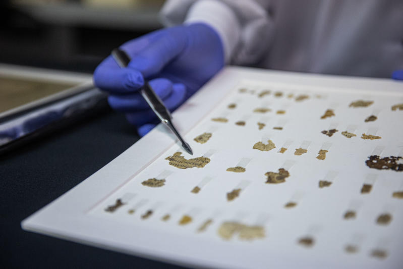 Les manuscrits de la mer Morte re-datés grâce à l’IA : des fragments plus anciens qu’on ne le ...